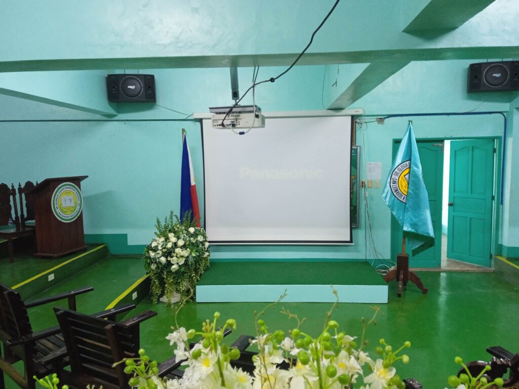 Amphitheater - Gloria Lacson Colleges